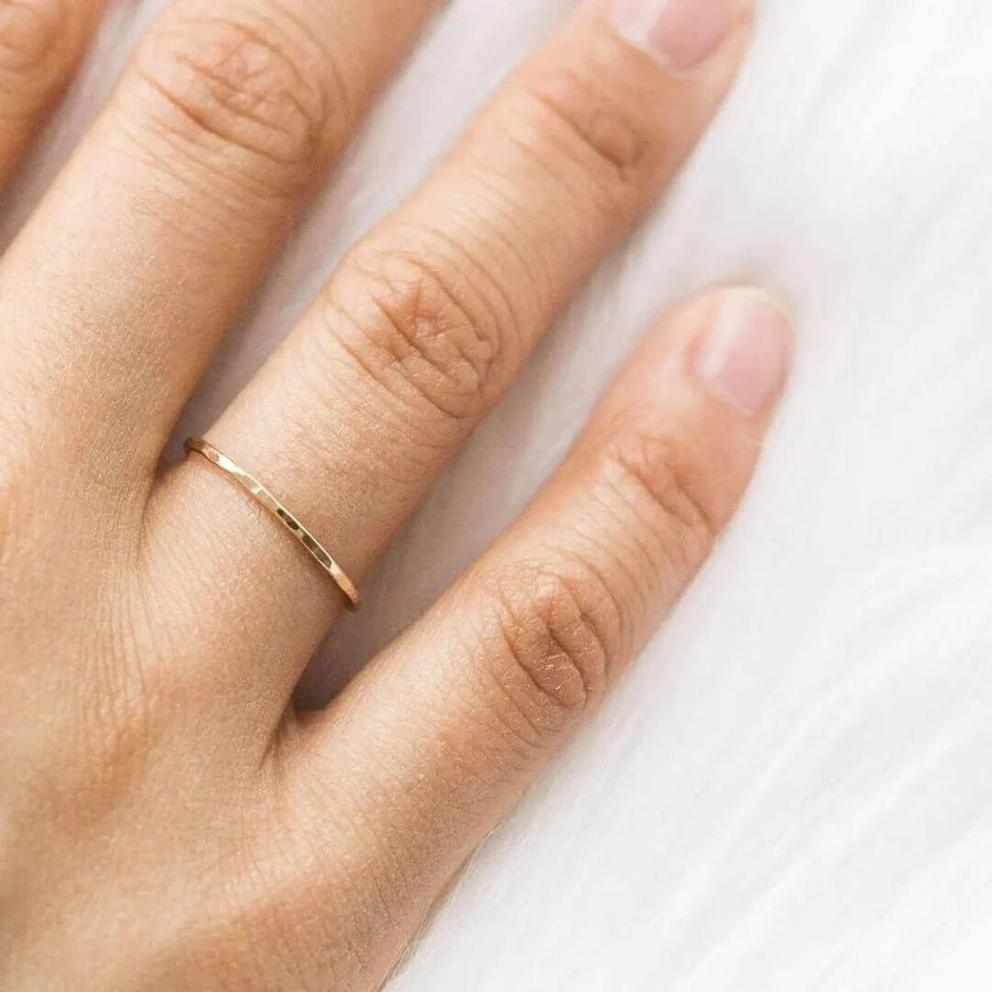 14K Gold Hammered Ring – Minimal Stacking Band – Jewellery Hut